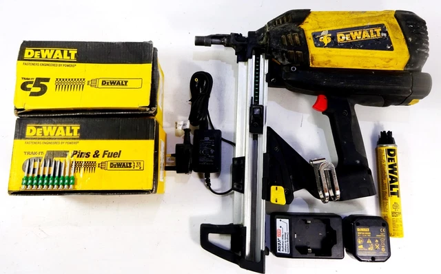 DEWALT DDF5110500 C5 Trak It Nail Gun Gas Nailer for Steel & Concrete £ ...
