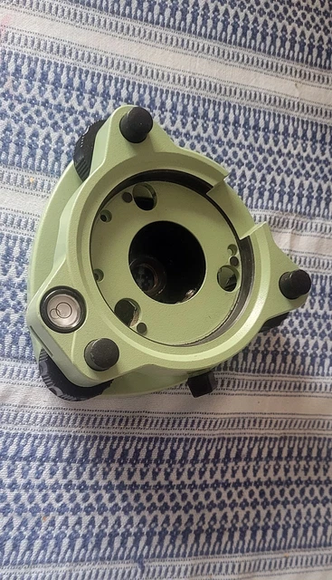 LEICA TRIBRACH for Spares or Repair £20.43 - PicClick UK