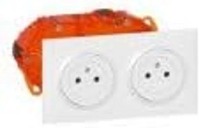 LEGRAND - DOUBLE Wall Socket 16A with Earth Dooxie Surface + Square ...