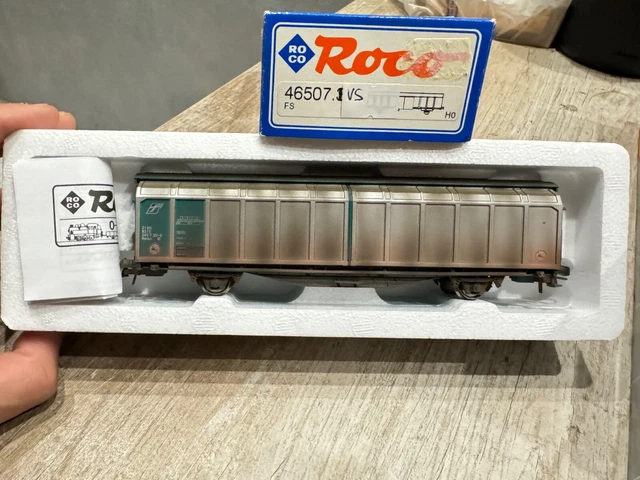 ROCO 46507 CARRO merci pareti scorrevoli invecchiato FS scala H0 EUR 35 ...
