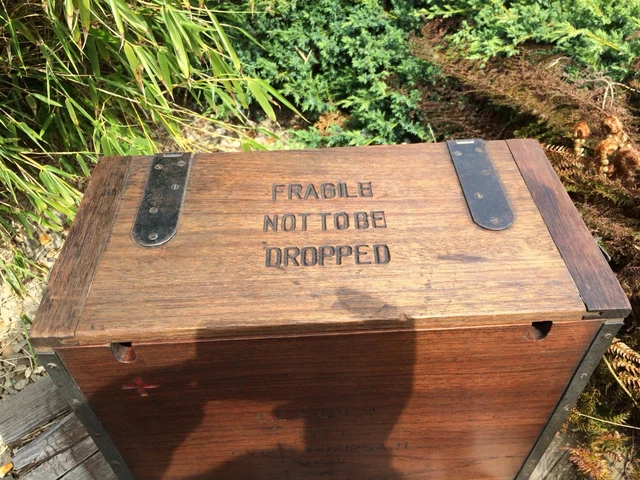 WW2 WWII WOODEN Battery Box C.E.S Co.Ltd 1945 6 Volt 100/125 A/H MK IV ...