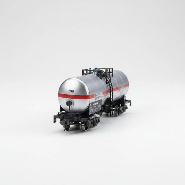 MODEL TANKER CAR Printed Markings Scale Train Tanker Red Stripe £27.55 ...