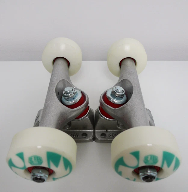 ALIEN WORKSHOP VISITOR Wheels 53mm 99A, with AWS trucks and bearings £ ...