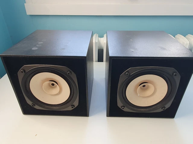 PAIRE DE FOSTEX FE166 avec leur boite pour utilisation en medium EUR ...