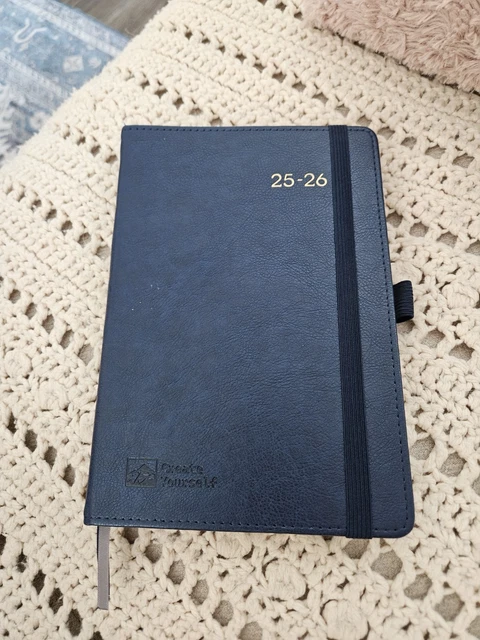 PLANNER 2025-2026 - Classic planner from July 2025 - June 2026, Navy ...