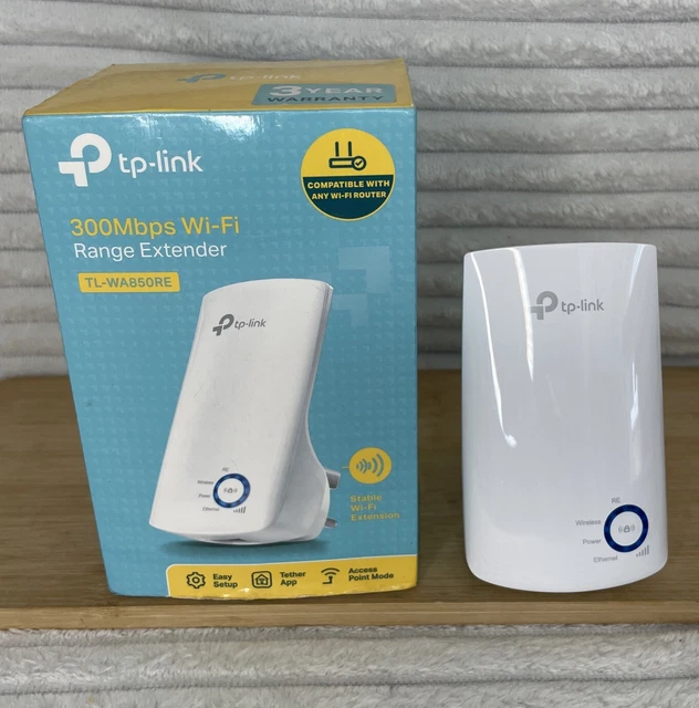 TP-LINK TL-WA850RE N300 Universal Wi-Fi Range Extender *In Working ...