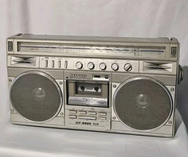 SHARP GF-8989 GHETTO Blaster Vintage Boombox Classique Radio Stéréo Cassette EUR 77,03 - PicClick FR