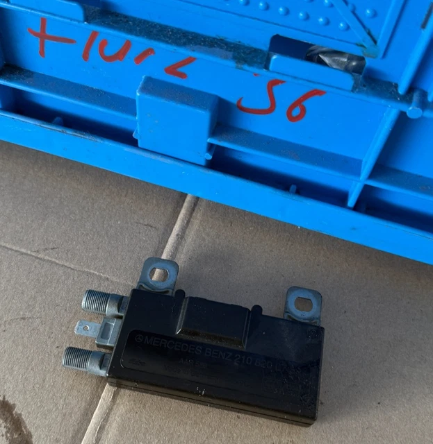 ORIGINAL MERCEDES-BENZ E W210 Antenna Control Module Amplifier ...