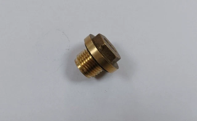 DEFENDER LAND ROVER 90 110 Radiator & Thermostat Brass Filler Plug ...