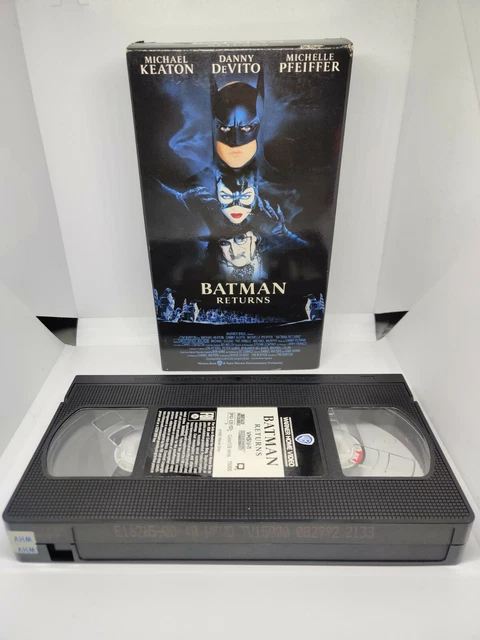 BATMAN RETURNS VHS Tape Michael Keaton Michelle Pfeiffer Warner Bros ...