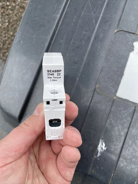 SCHNEIDER SEA9BP 1 Module Blanking Piece Dummy MCB Merlin Acti9 Isobar ...