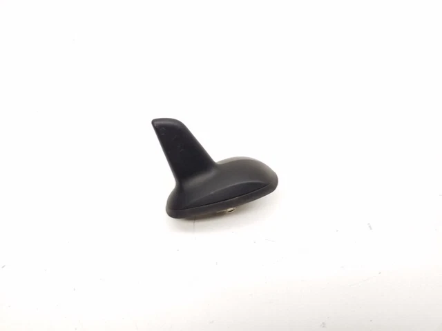 MERCEDES BENZ C-CLASS W204 2010 Roof Antenna A2048208275 £20.15 ...