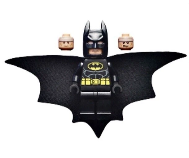 LEGO® BATMAN - Black Suit with Yellow Belt and Crest (sh648) from set ...