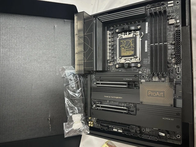 ASUS PROART X870E-CREATOR WiFi AMD AM5 X870E ATX Motherboard PCIe 5.0 x ...