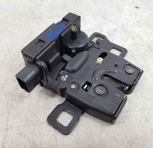 RANGE ROVER SPORT L320 05-09 Tailgate Upper Glass Lock Fqr500170 £27.43 ...