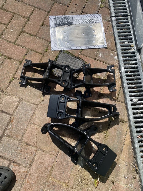 RANGE ROVER SPORT L494 SIDE STEP Brackets £30.00 - PicClick UK