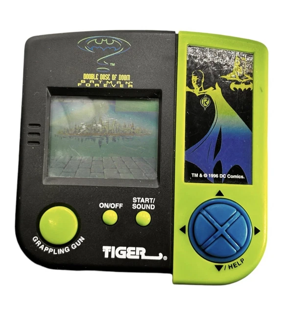 TIGER ELECTRONICS: BATMAN Forever- Double Dose Of Doom Handheld ...