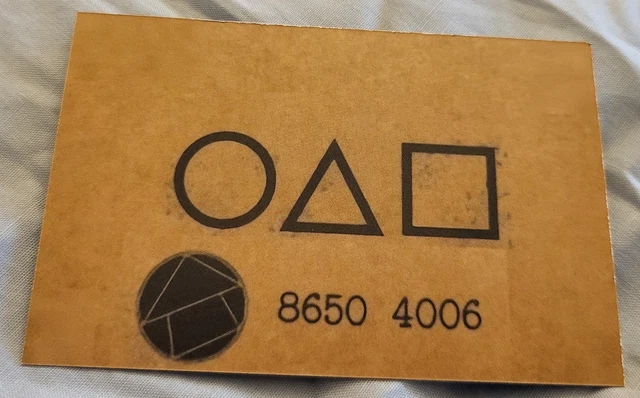 SQUID GAMES ACTOR Signatures Card Old Prop Pop Culture Memorabilia TV ...