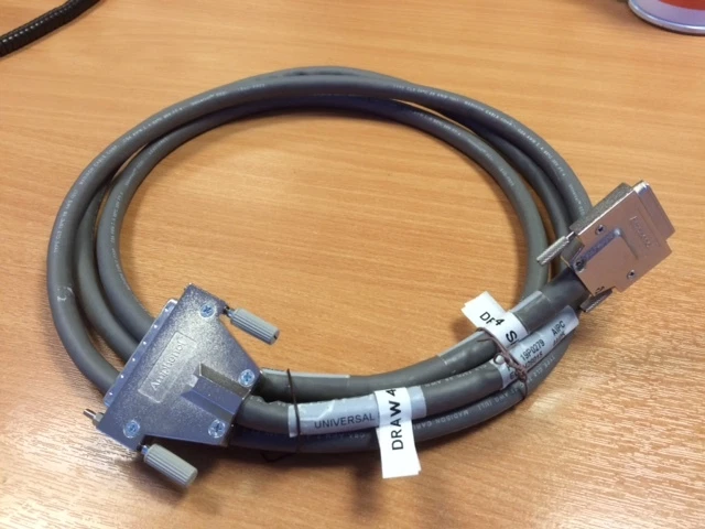IBM 5602 SCSI Cable: VHDCI/HD68 2.5m (8-ft) 19P0279 23R3841 £36.00 ...