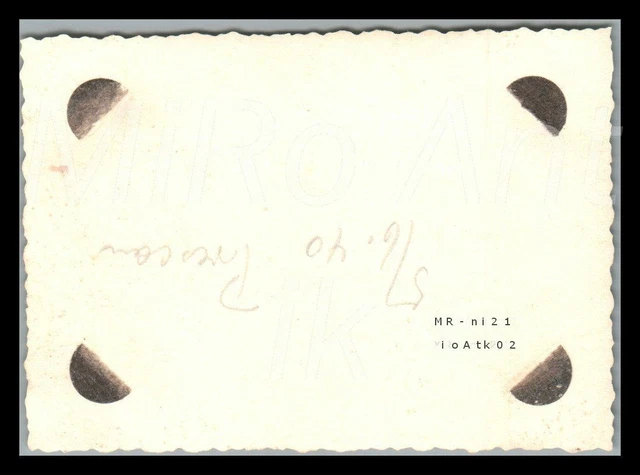 FOTO, WK2, 269.INF.DIV., Trescault, Beutepanzer AMC35 + Inf.... 5.6. ...