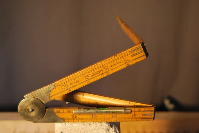 OUTIL ANCIEN : Metre Pliant Anglais Avec Un Niveau A Bulle EUR 15,00 ...