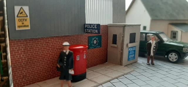 PSNI POLICE STATION Northern Ireland Signs Kit 00 Gauge 1/76 Irish ...