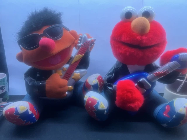 VINTAGE 1998 SESAME Street Rock N Roll Singing Elmo And Ernie Fully ...