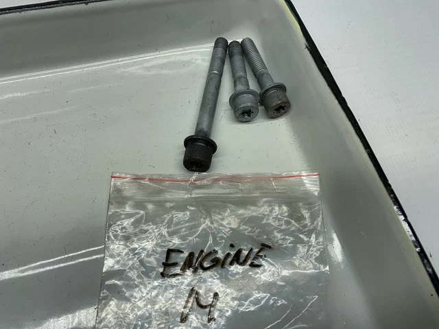 BMW F650GS F650 GS (5) 03' Motor Rahmen Schrauben Engine Mount Bolts ...