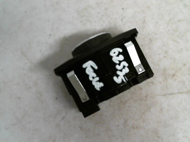 INTERRUPTEUR D'ECLAIRAGE - Ford FOCUS III Phase 1 1.6 TDCI 115ch 2011 ...