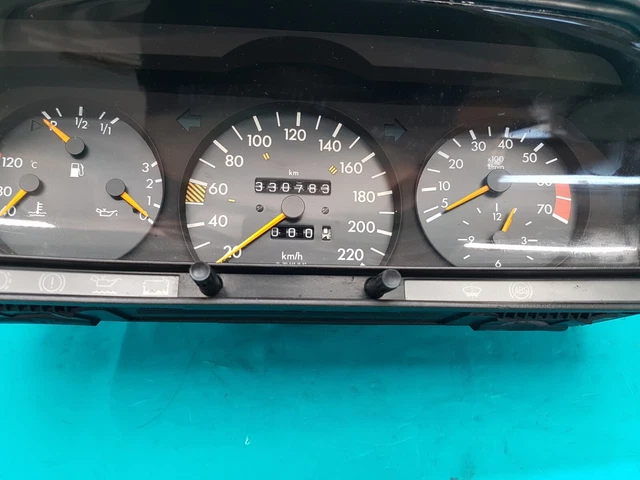 GENUINE MERCEDES-BENZ W201 190E INSTRUMENT Speedometer Speedometer Unit ...