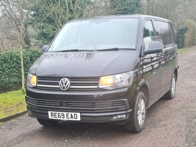 VOLKSWAGEN TRANSPORTER T28 SWB DIESEL 2.0 TDI 150BHP Highline Van DSG ...