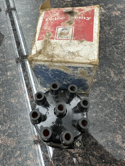 1964-72 GM DELCO REMY Distributor Cap EMBOSSED D308R D308 NEW NOS OLD ...