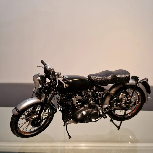 MINICHAMPS VINCENT BLACK Shadow 1950s Motorcycle 1.12 Scale Model £239. ...