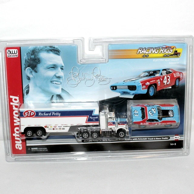 AUTO WORLD RICHARD Petty Racing Rigs Peterbilt camion & remorque 1972 ...