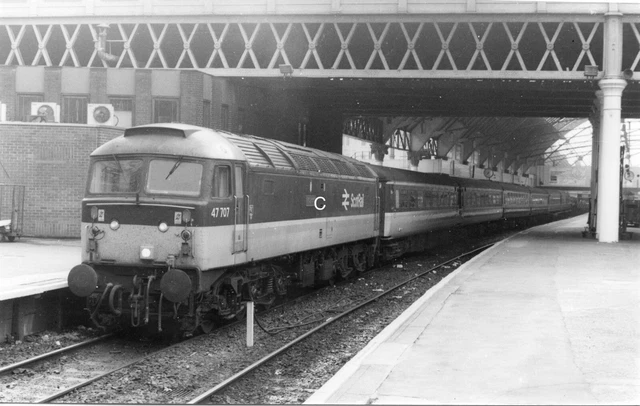 BRITISH RAILWAY B.R Photograph Print - Class 47 - 47707 Glasgow Queen ...