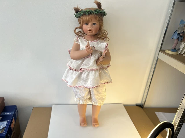 MONIKA LEVENIG POUPON de Collection Porcelaine Poupée 75 Cm. État Parfait EUR 144,25 - PicClick FR