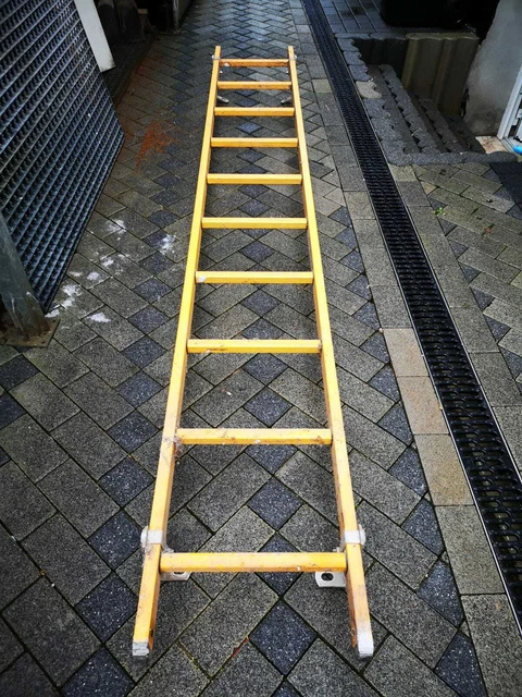 1 HACA SCHACHTEINBAU-LEITER/ANLEGE-LEITER incl. 4 Wandabstandshalter ...