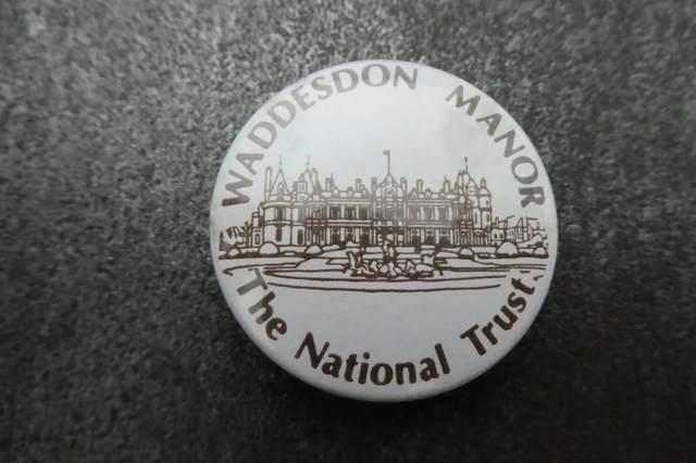 WADDESDON MANOR THE National Trust Pin Badge Button (L33B) £4.49 ...