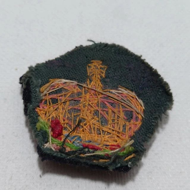 BRITISH ARMY OFFICER Rank Crown Patch Bullion on black QEII Crown 42 ...