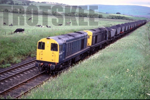 35MM SLIDE BR British Railways Diesel Loco Class 20 20117 Cumnock 1985 ...