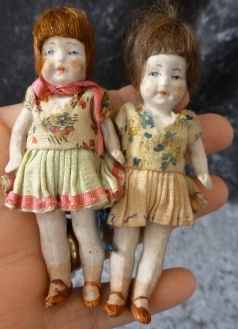 PAIR OF ANTIQUE ALL BISQUE DOLLS, MIGNONETTE, TINY DOLLS 9cm / 3 1/2" £ ...