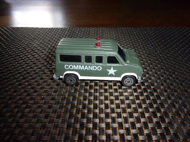 MAJORETTE FOURGON COMMANDO EUR 10,00 - PicClick FR