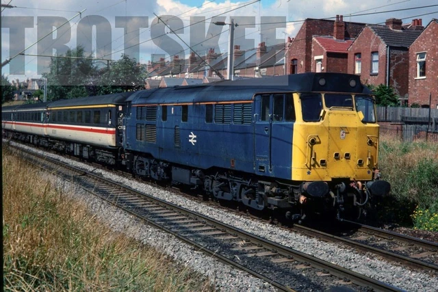 35MM SLIDE BR British Rail Diesel Loco Class 31 31464 Coventry 1989 ...