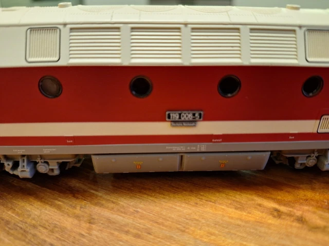 BRAWA H0 0400 DC Diesellok BR 119 006-5 der DR EUR 75,00 - PicClick DE