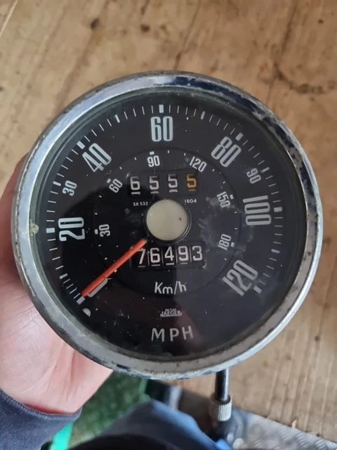 VINTAGE CLASSIC CAR JAEGER MADE SPEEDOMETER 120mph .untested £9.99 ...