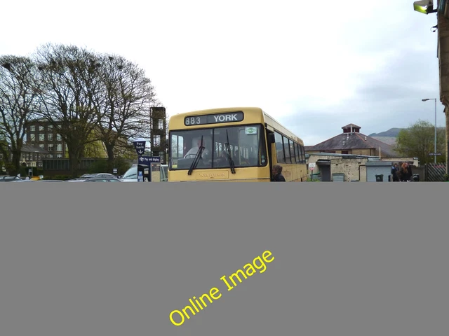 PHOTO 6X4 SKIPTON, Yorkshire: DalesBus at Skipton station One very ...