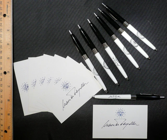 CARTE DE SIGNATURE Vice President Nelson Rockefeller et stylo à bille ...