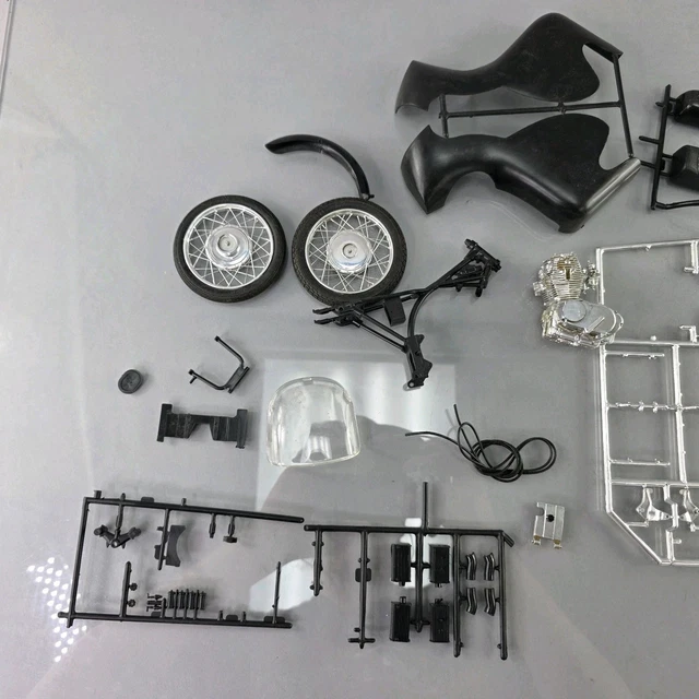 REVELL HONDA RACING Bike 1/8 Scale Model Kit H-1234 Vintage 1966 ...