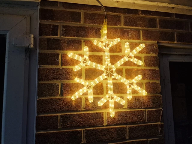 FESTIVE LIGHT CONNECTPRO Outdoor Snowflake Warm White LED Connectable ...