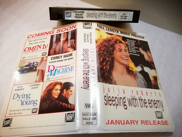 SLEEPING WITH THE ENEMY - Rare DEALER ONLY Full Length FOX VIDEO Promo Vhs Tape $28.05 - PicClick AU